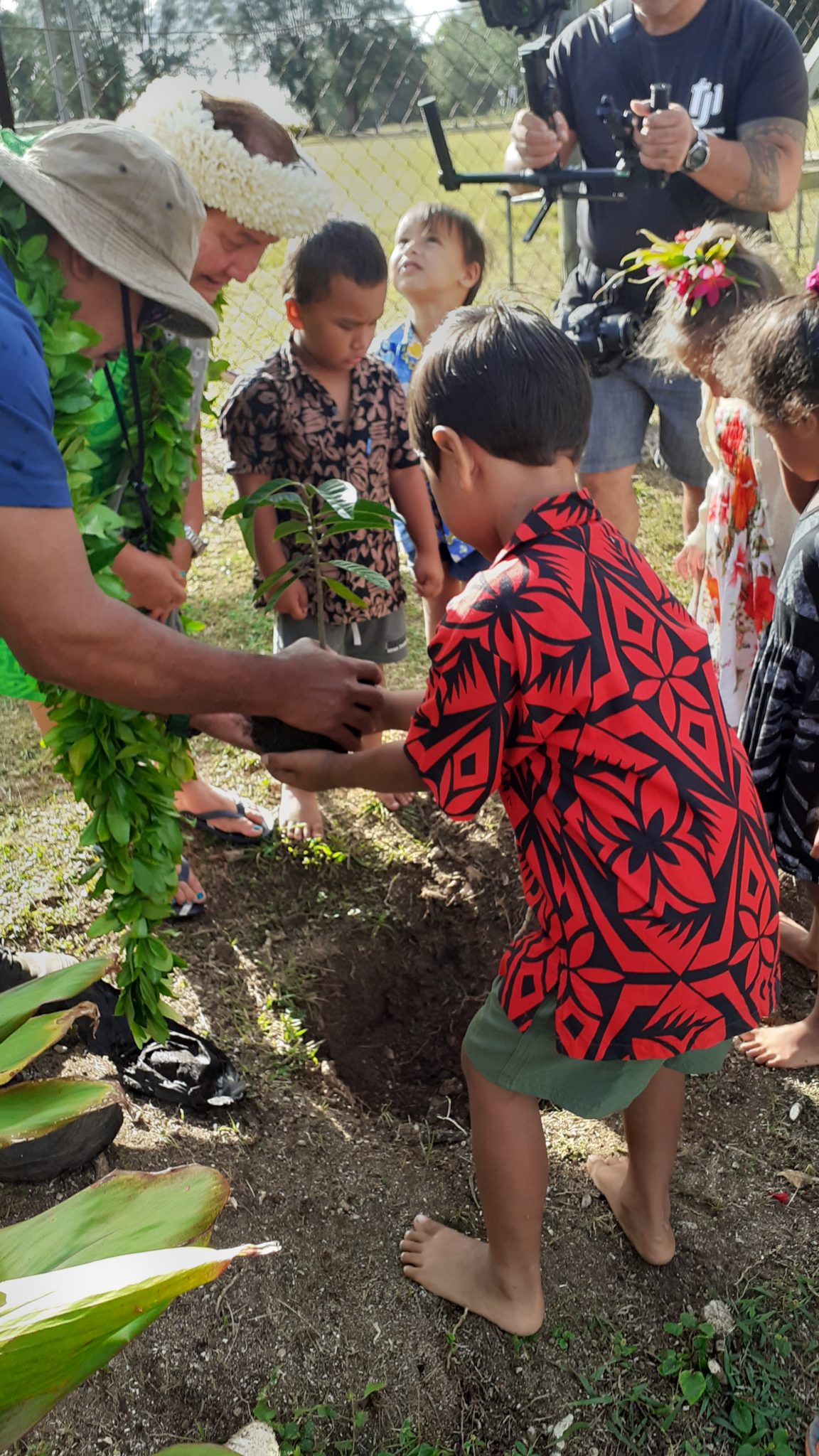 PROTECTING PLANTS, PROTECTING LIFE - Cook Islands Ministry of Agriculture
